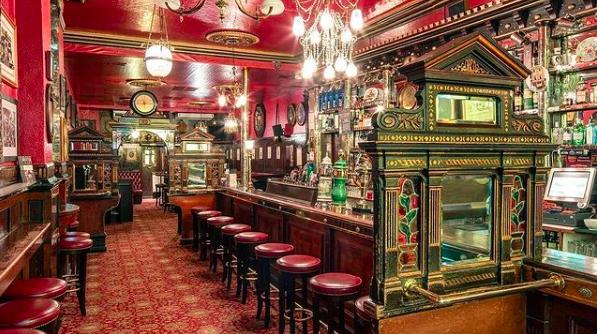 56 of the best Dublin city pubs – bar food, Guinness, beer gardens ...